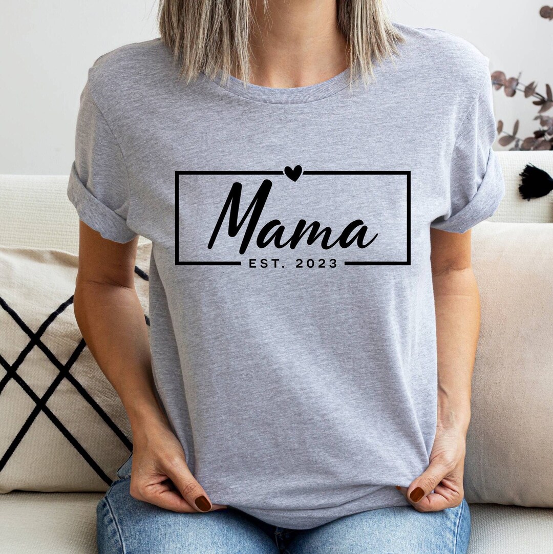 Personalized Mama Est Shirt, Unique Christmas Gift for Mom, Mother's ...
