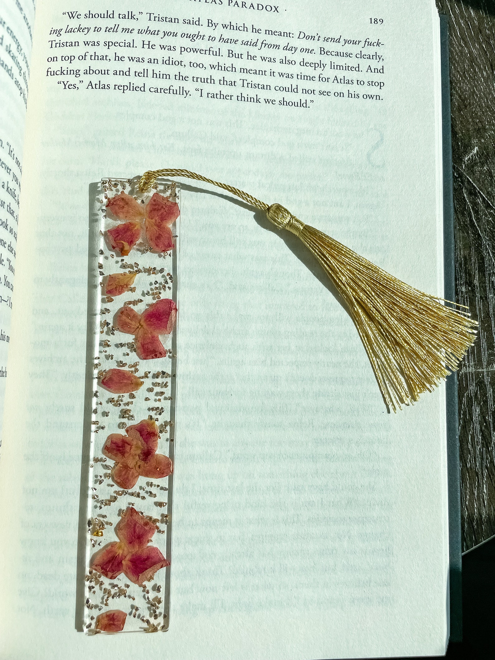 Gold Foil Floral Handmade Resin Bookmarks Botanical Vibes Flower Rose ...