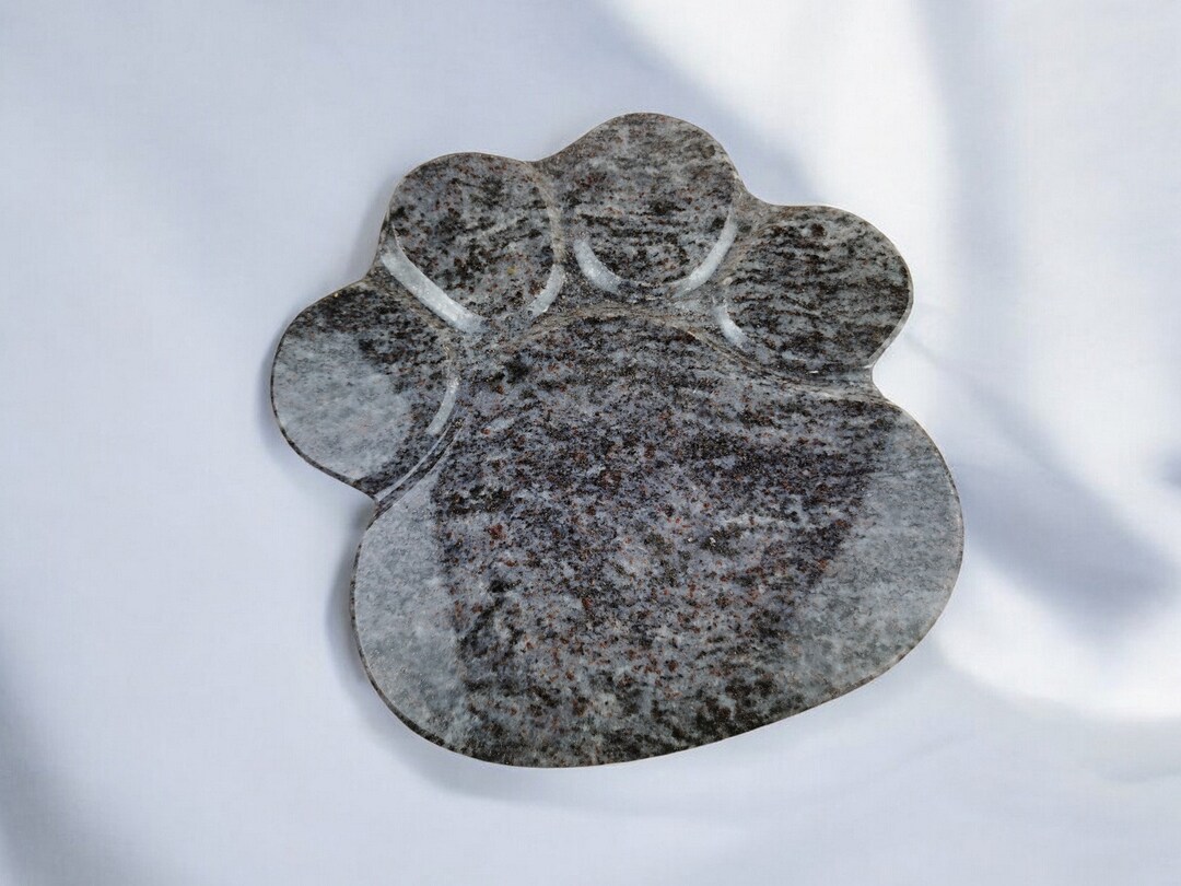Memorial Stone Paw, Engraving Stone, Gravestone Paw, Animal Memorial ...
