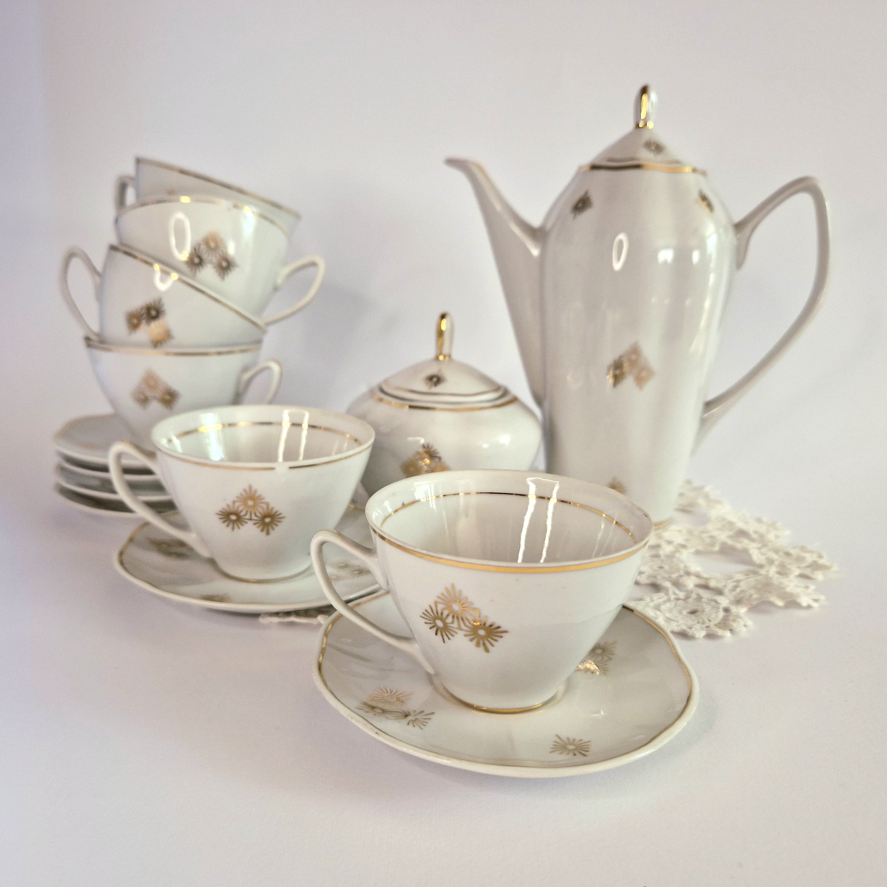 Vintage Porcelain Tea Set With Cups Saucers Sugar Bowl and Pot Antique ...