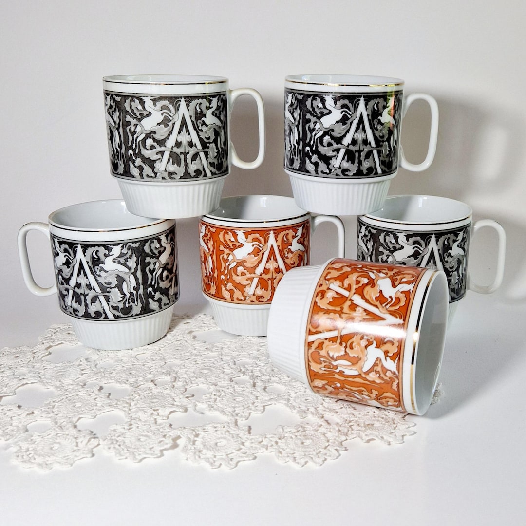 Vintage Mismatched Mug Set Mid-century Fantasy Mugs Vintage Fantasy ...