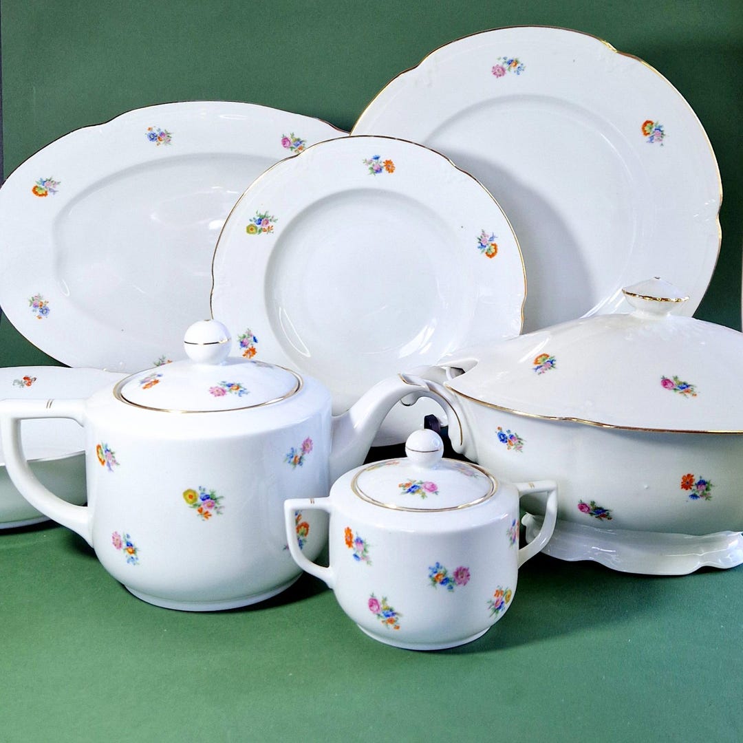 Vintage Floral Porcelain Dinnerware Set Baroque Style Tableware Vintage ...