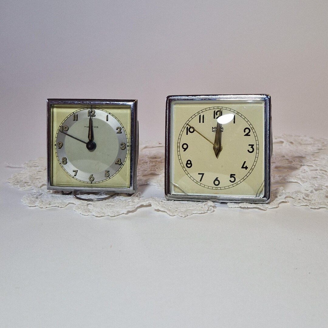 Vintage Mechanical Table Clocks Retro Clocks Vintage MOM Mechanical ...
