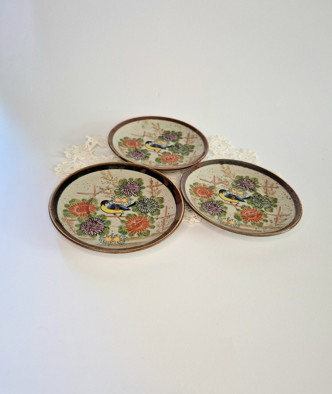 Vintage Collectible Plates With Bird and Flowers Pattern Retro Cookie ...