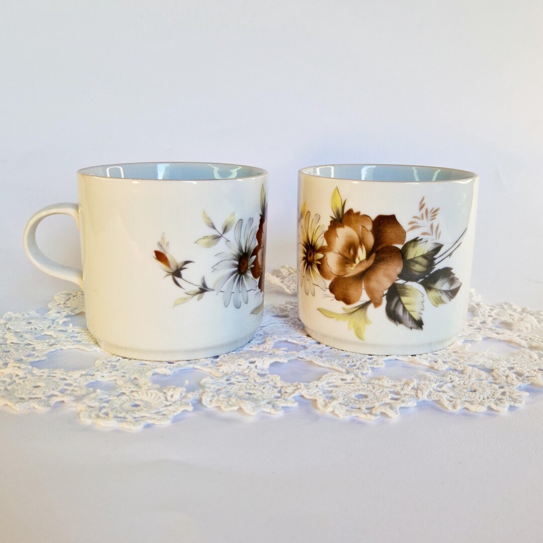 Vintage Porcelain Mugs Mid-century Hungarian Porcelain Factory Mugs ...