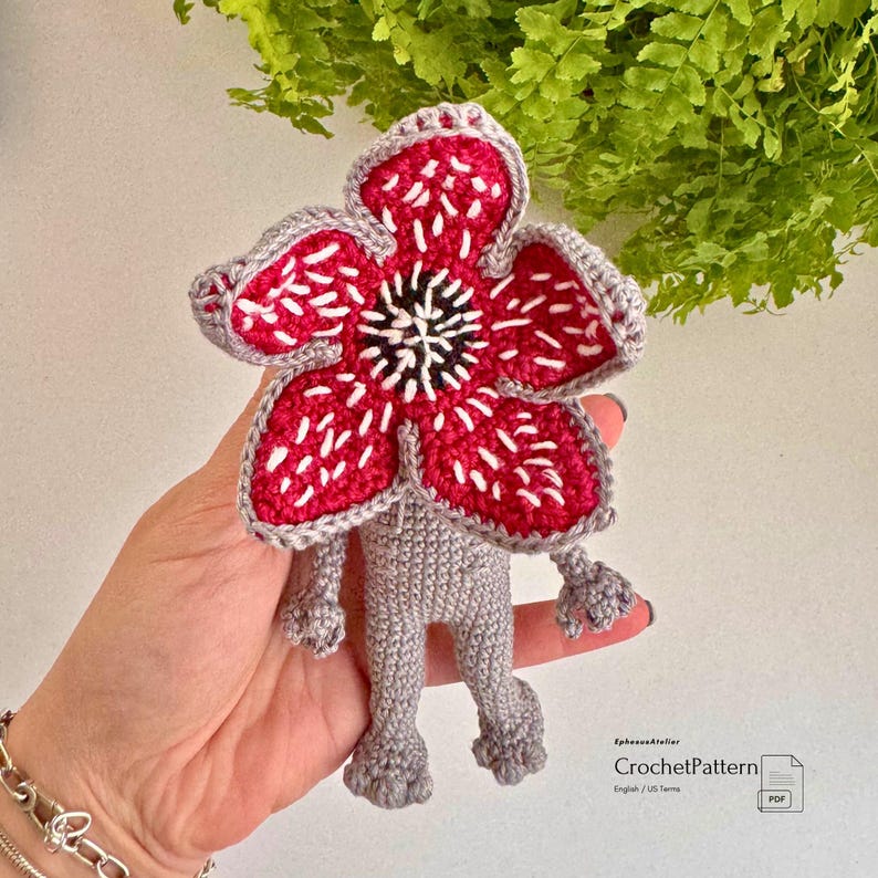 Demo the Strangest Gorgon Crochet Pattern, Sci-fi Dark Fantasy ...