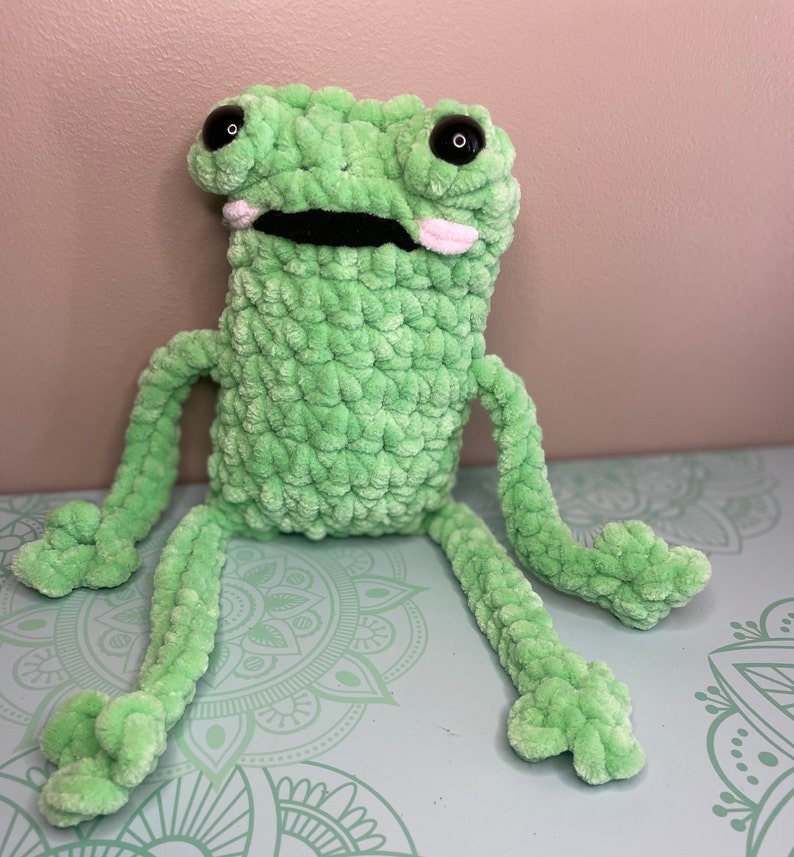 Crochet Jumbo Leggy Frog Plushie Cute Amigurumi Stuffed Animal ...