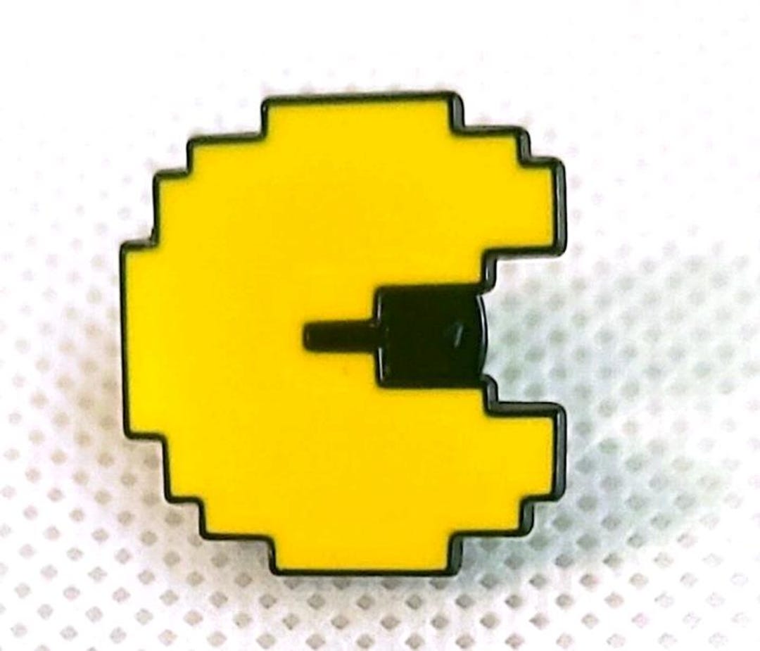 Pac-man - Lapel Pin - Retro Arcade Game - Handmade - Pixel Art - Enamel ...