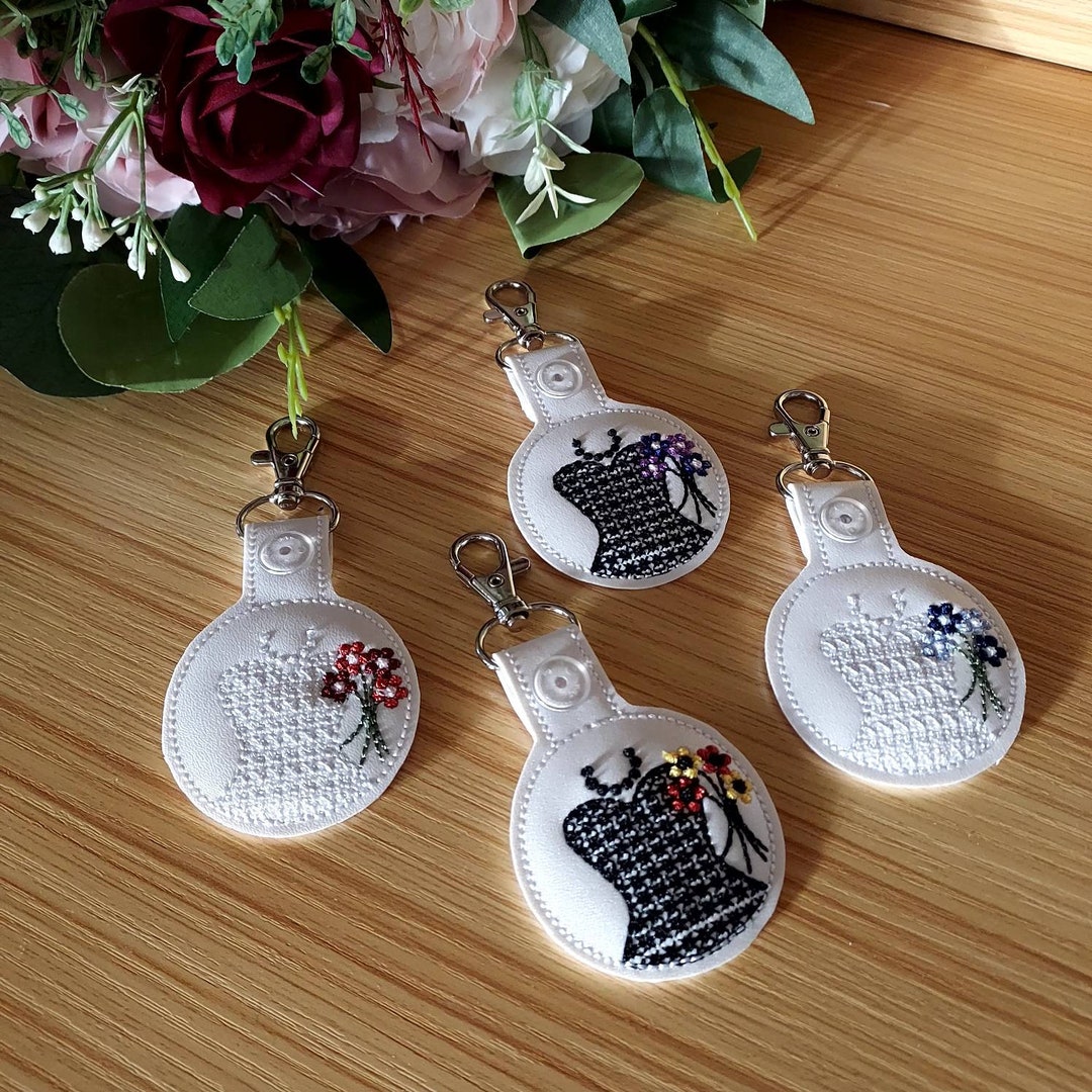 Embroidered Bridal Keychain Set - Etsy