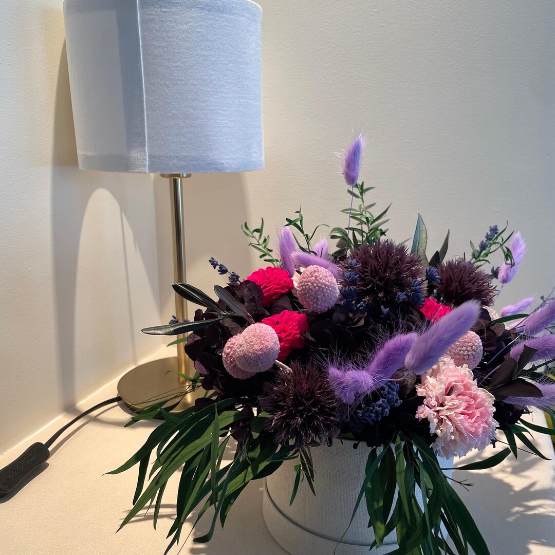 Eternal Box Rue Gerando Interior Decoration Centerpiece Maintenance ...