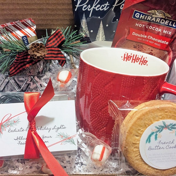 Christmas Mug Gift - 60+ Gift Ideas for 2024