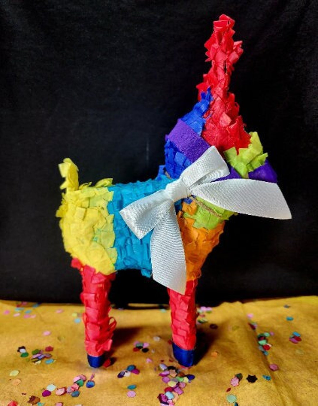 Piñata Pals Mini Piñatas Stuffed With Candy and Confetti - Etsy