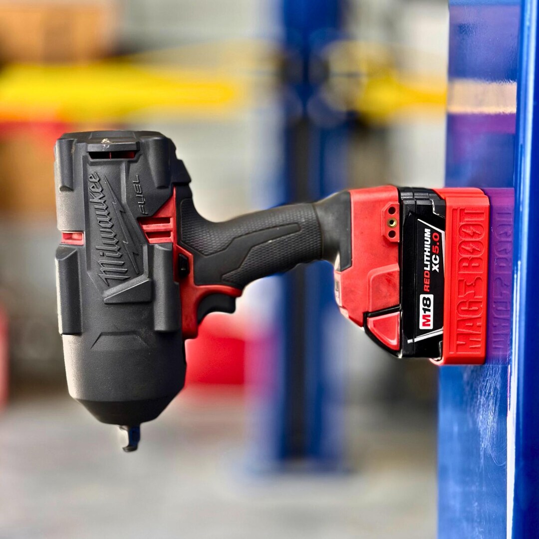 MAG-BOOT Magentic Battery Cover - Milwaukee M18 XC3.0/4.0/5.0/6.0 - Etsy