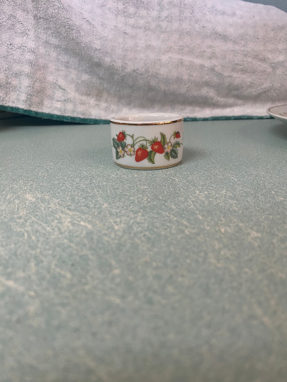 Avon Strawberry Tea Set - Etsy