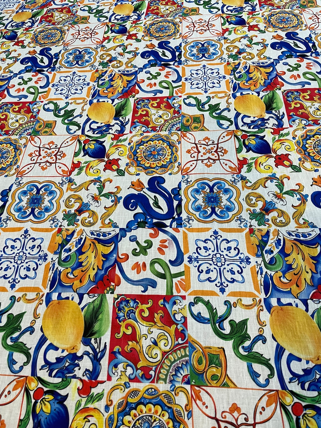Lemon Majolica Linen Fabric - Italian Tile Print, 1.64 Yards - Etsy