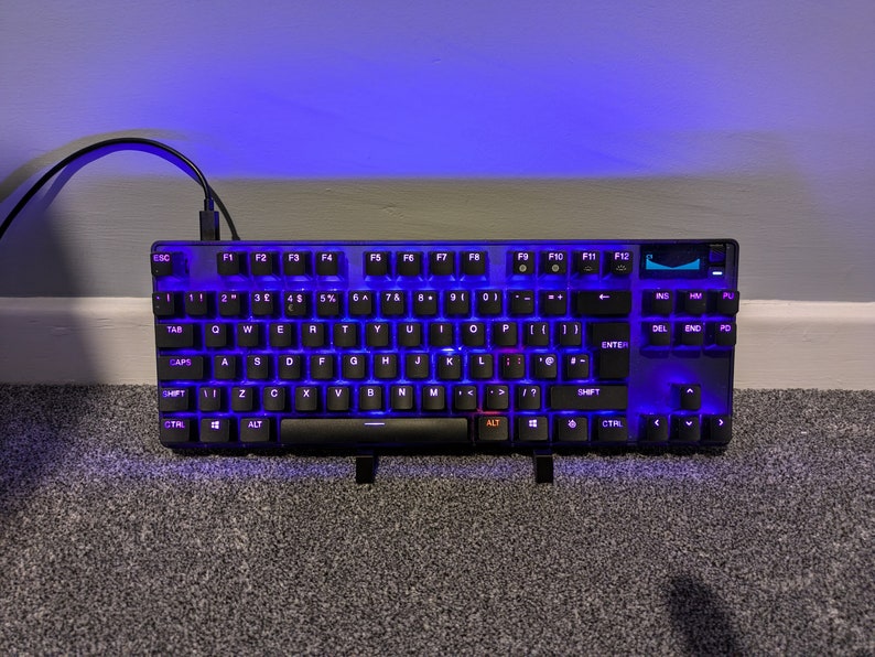 3D Printed Keyboard Display Stand for Gaming Room Display Cabinet Stand ...