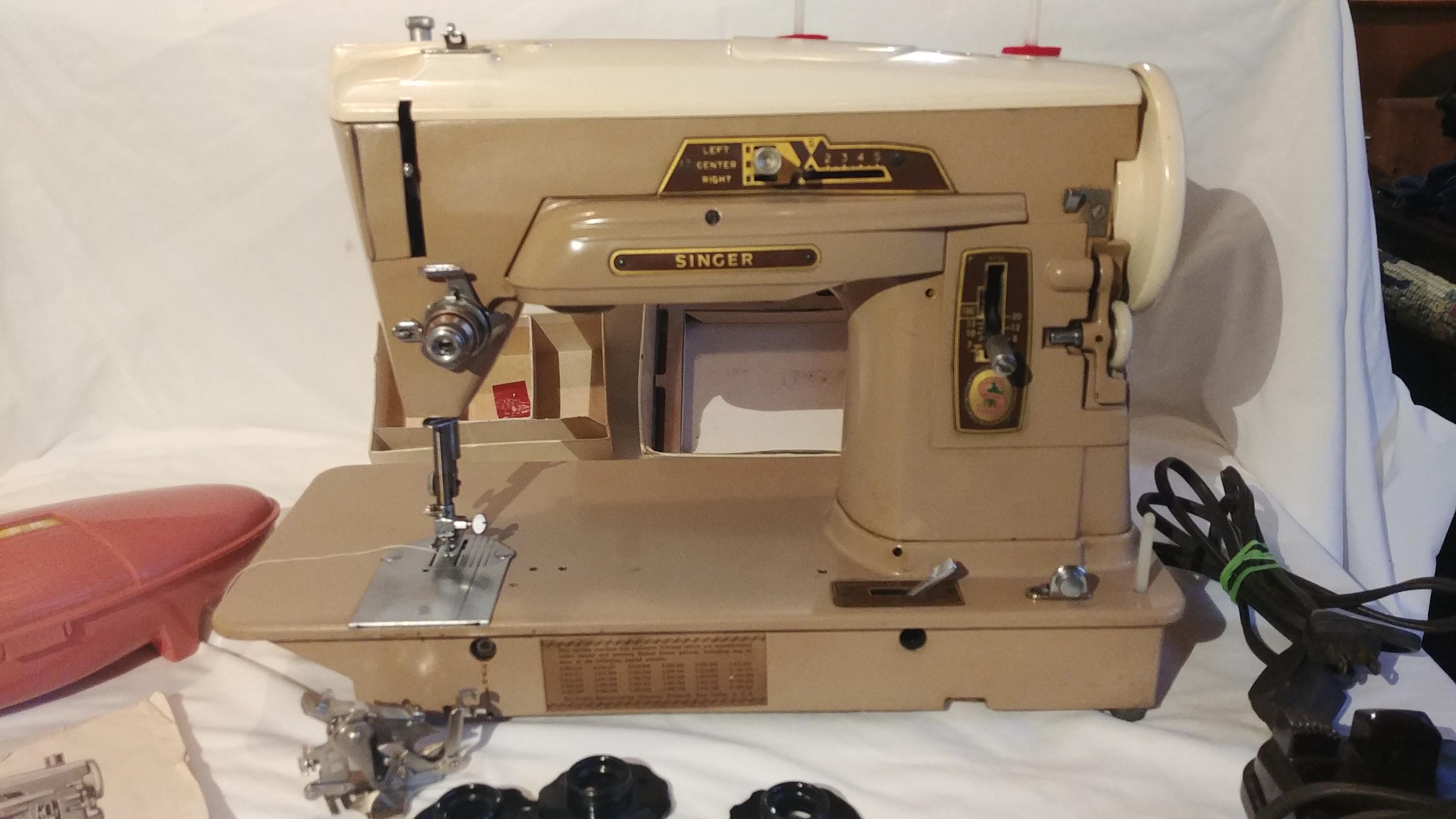 Singer 403A LBOW Slant-o-matic Sewing Machine With W/accessories Circa ...