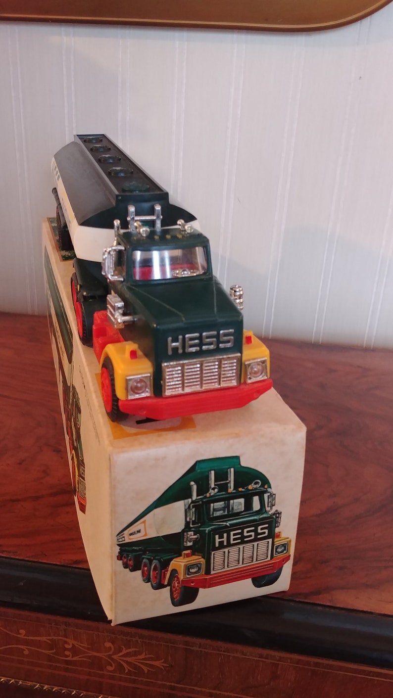1977 Hess Fuel Oil / Gasoline Toy Truck - Etsy