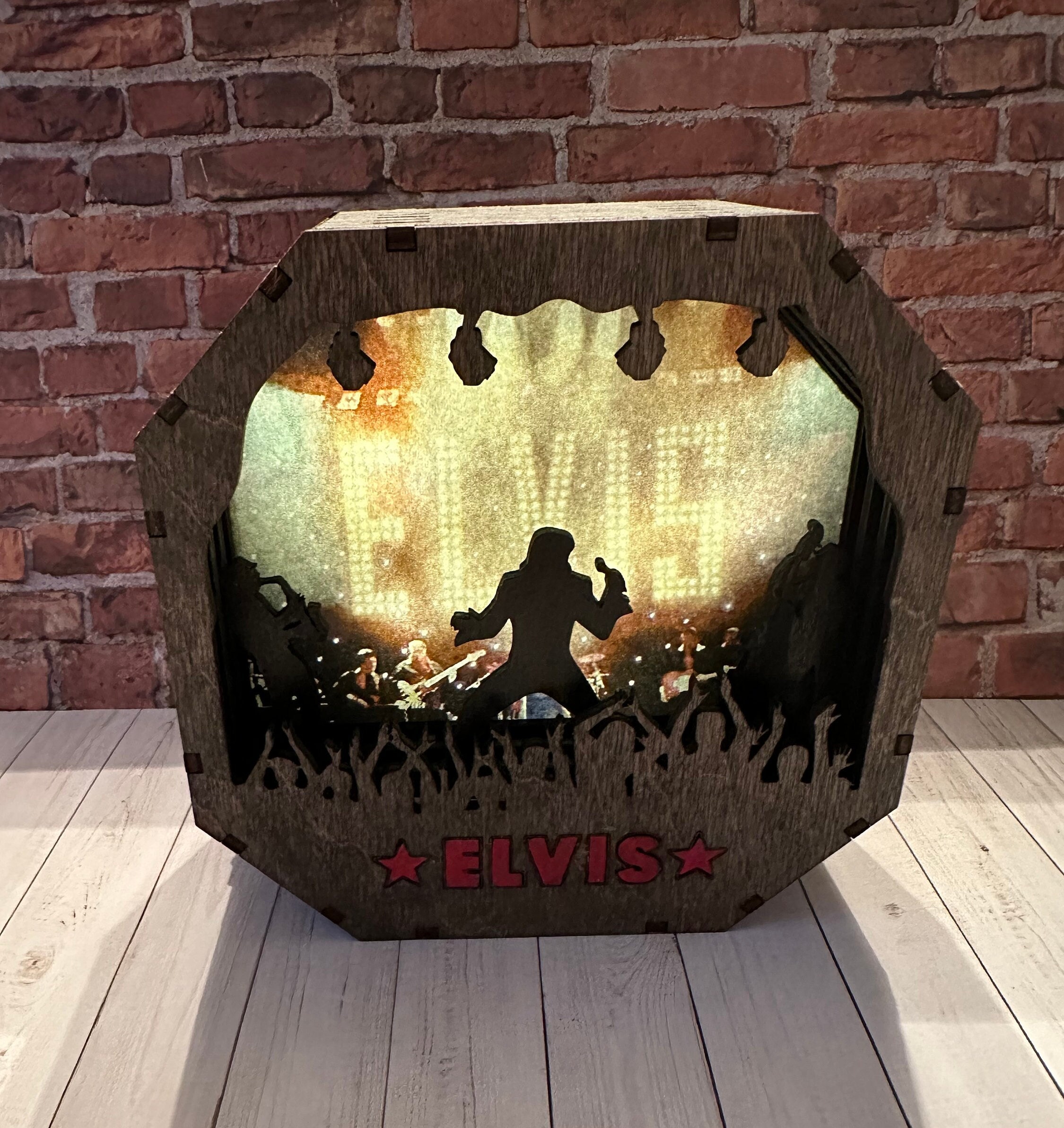 Super Cool Elvis Light / Shadow Box Concert Scene - A Must for All ...