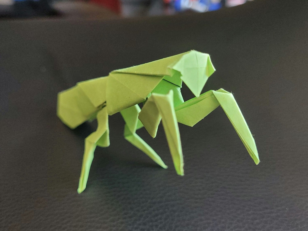 Origami Standing Praying Mantis - Etsy