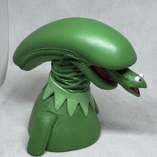Kermit Xenomorph - Etsy UK