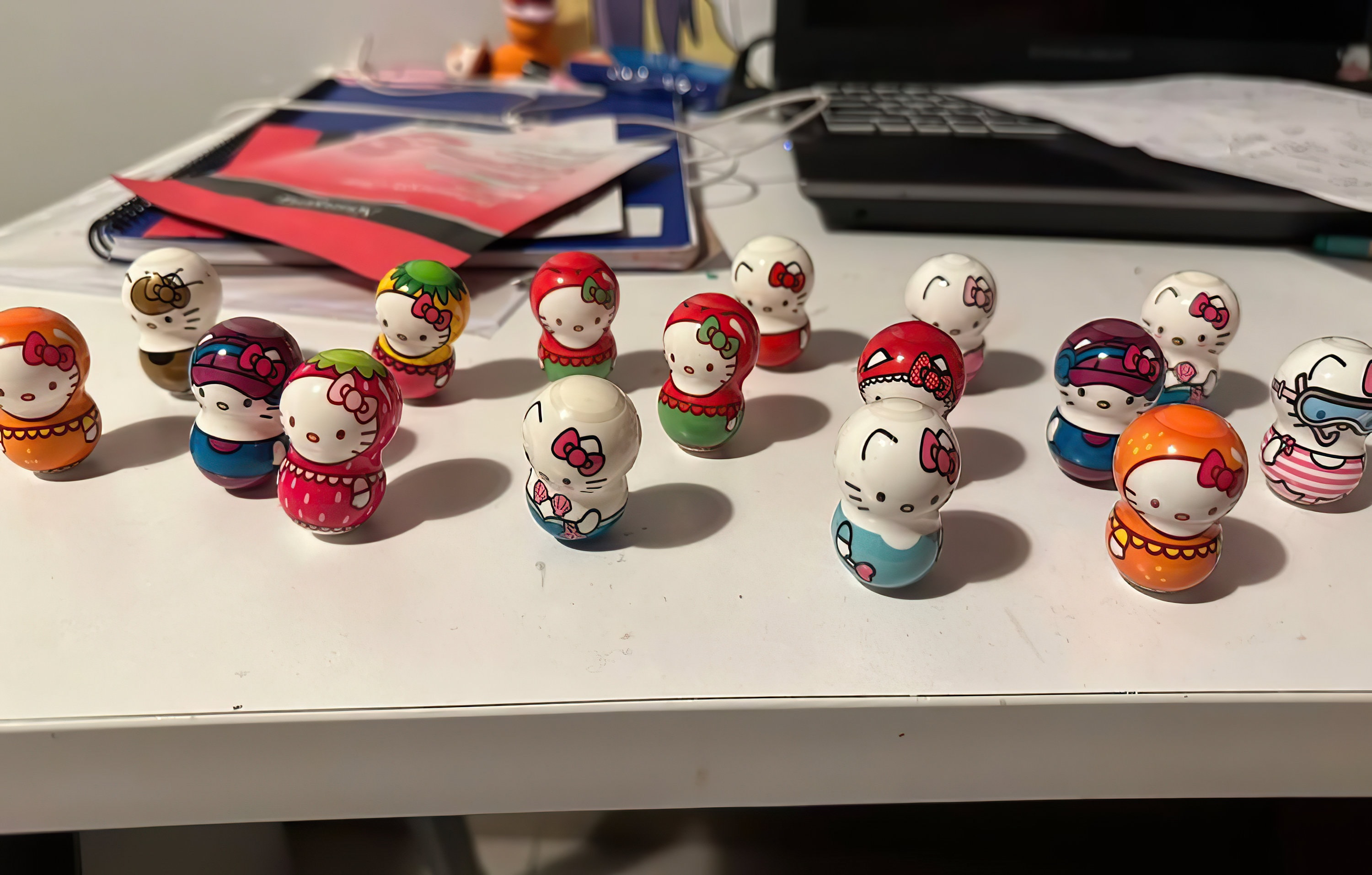 Hello Kitty Roly Poly Figures, Relkon Flipperz Hello Kitty Figures ...