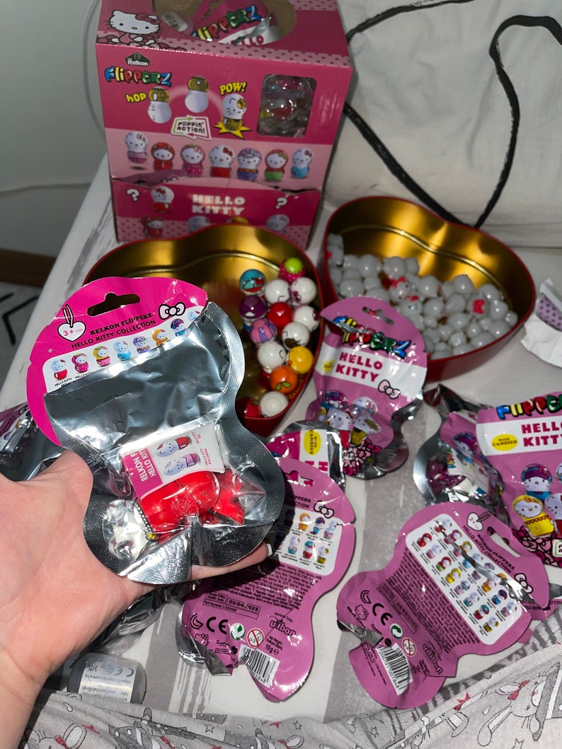 Hello Kitty Roly Poly Figures, Relkon Flipperz Hello Kitty Figures ...