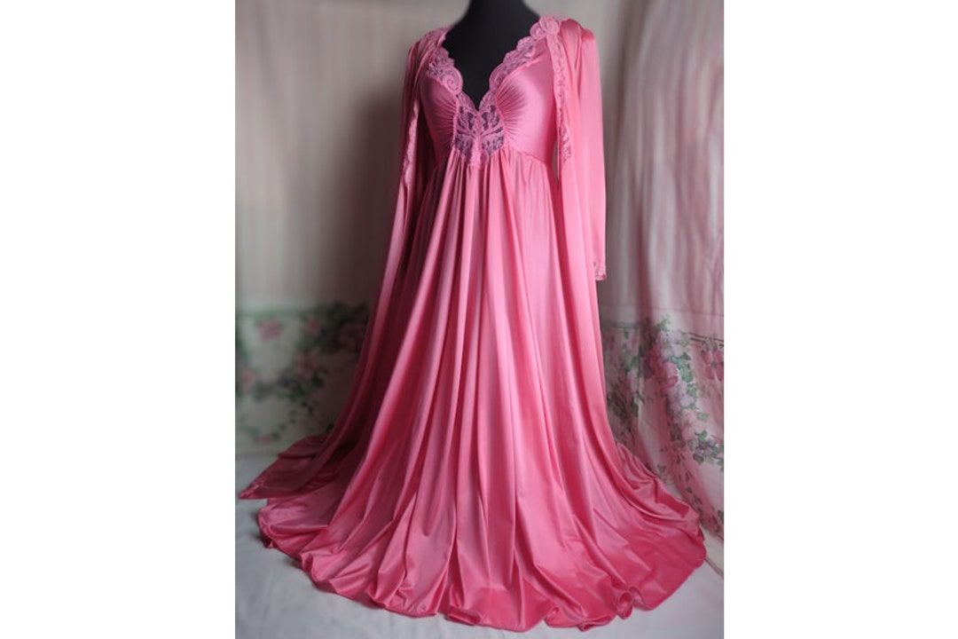 XL Vintage Olga Nightgown & Robe Set Plus Size Peignoir - Etsy New Zealand