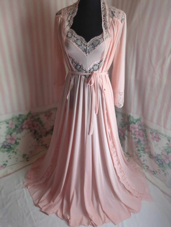 Vintage Olga Nightgown And Robe Set Bodysilk Satin La… Gem