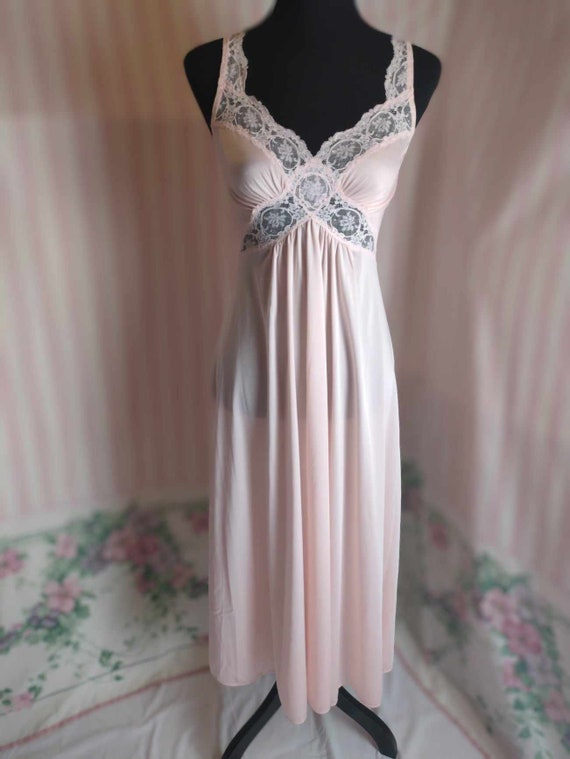 S Vintage Olga Nightgown And Robe Rare Peignoir Set I… Gem
