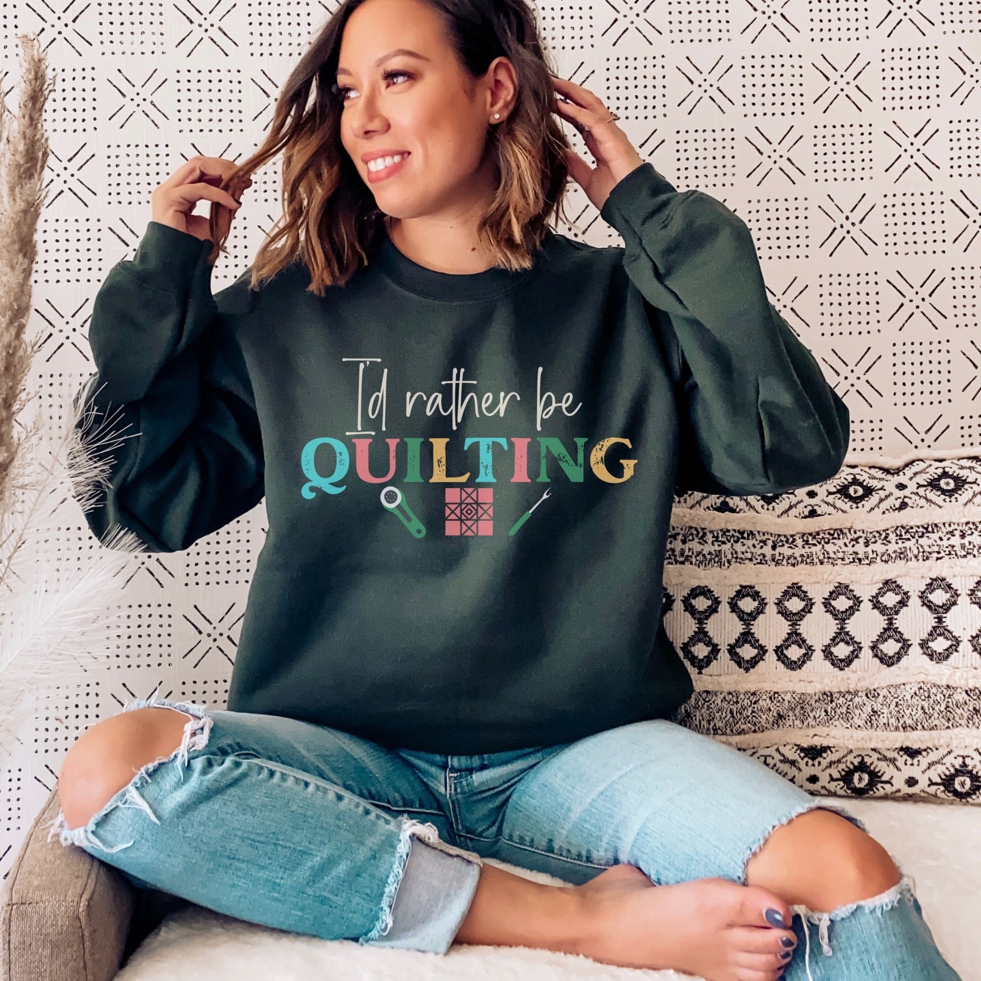 Quilter Sweatshirt, Quilt Sweatshirt for Quilt Group, Quilting Gift ...