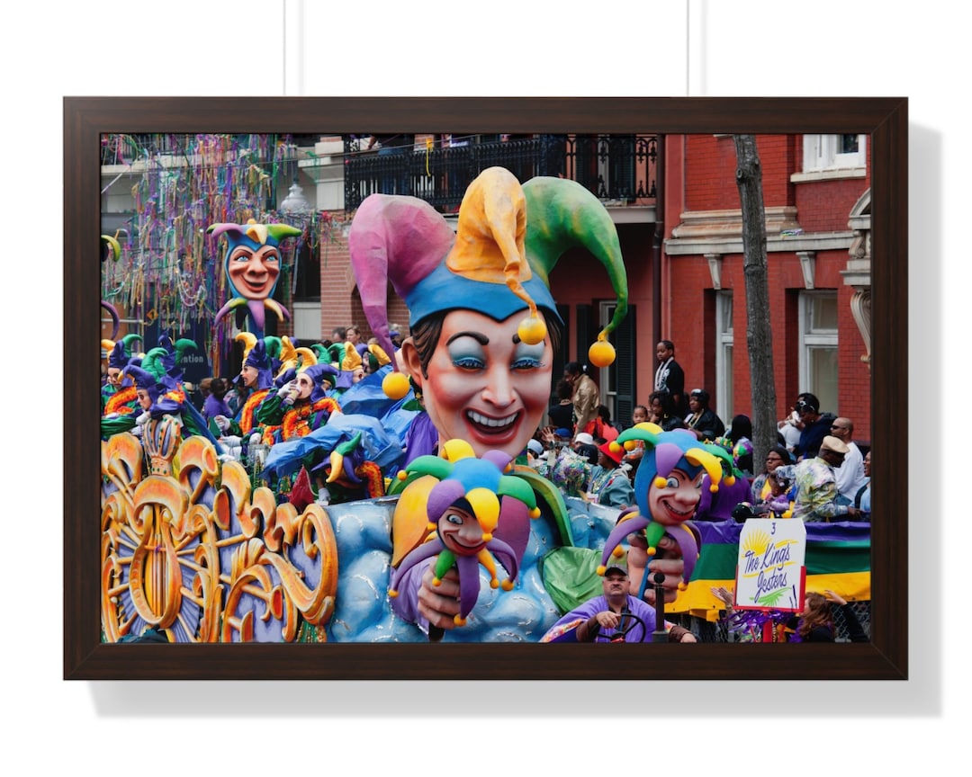 Mardi Gras Parade in New Orleans, Louisiana Photo Print Canvas Framed ...