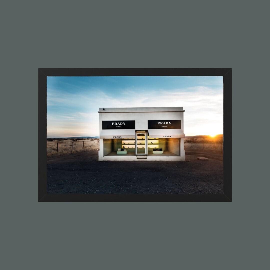 Texas, Marfa, Prada Marfa Sculpture, Architectural Land Art, America ...