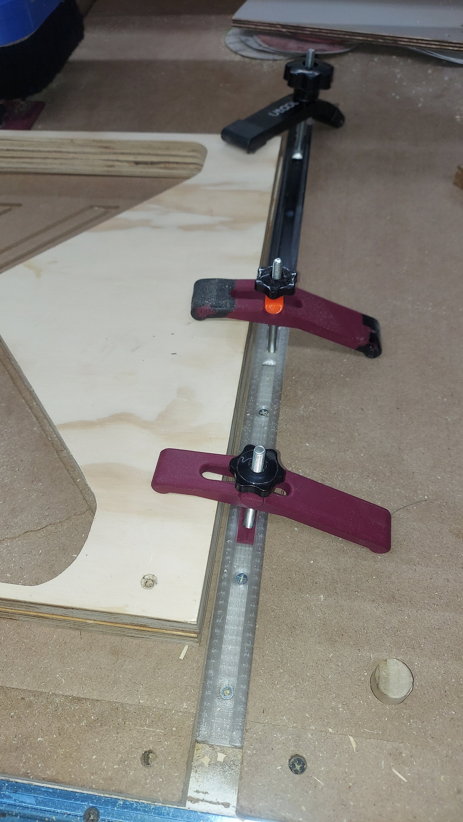 Swizztrax 3D Printable Track and Hold Down System - Etsy
