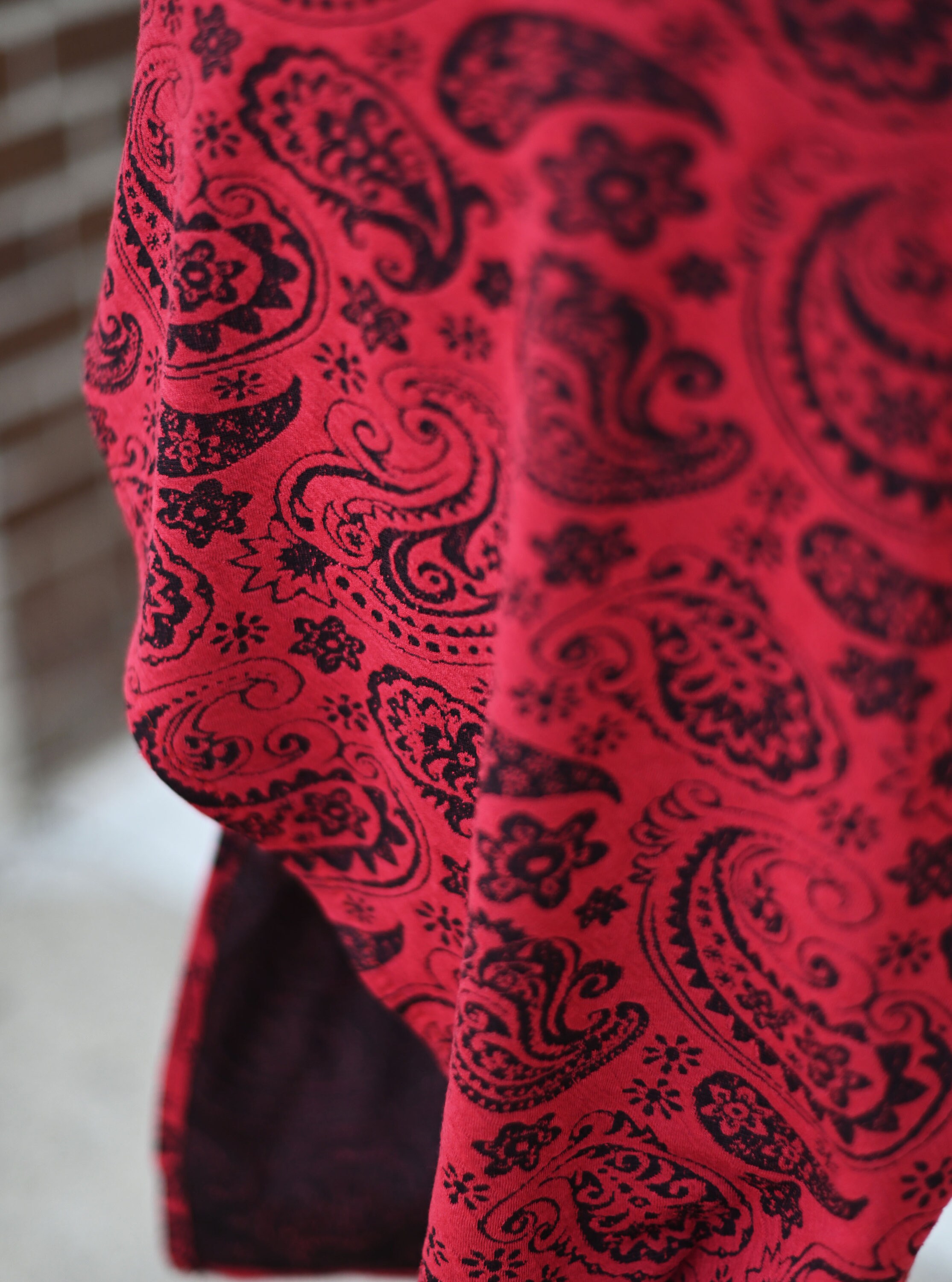 Red Paisley Milan Summer Dress Polyester Rayon Blend MIDI Summer ...
