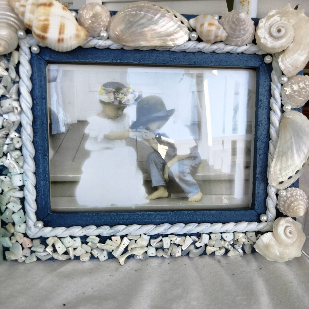 SEASHELL PICTURE FRAME 8X10 Frame Holds 5x7 Picture - Etsy