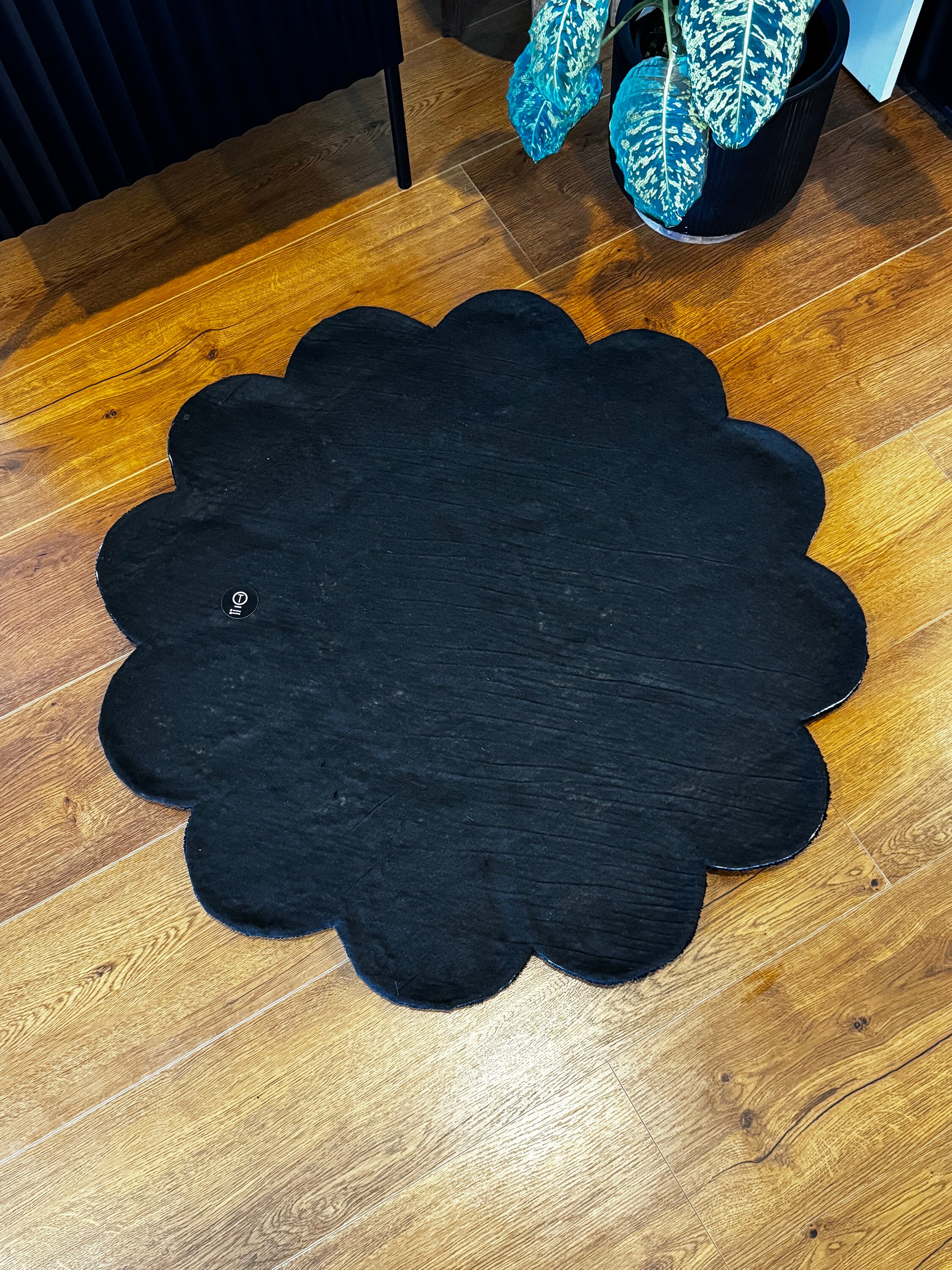 Custom Handmade Murakami Flower Tufted Rug, 100% Handmade Tufted Rug ...