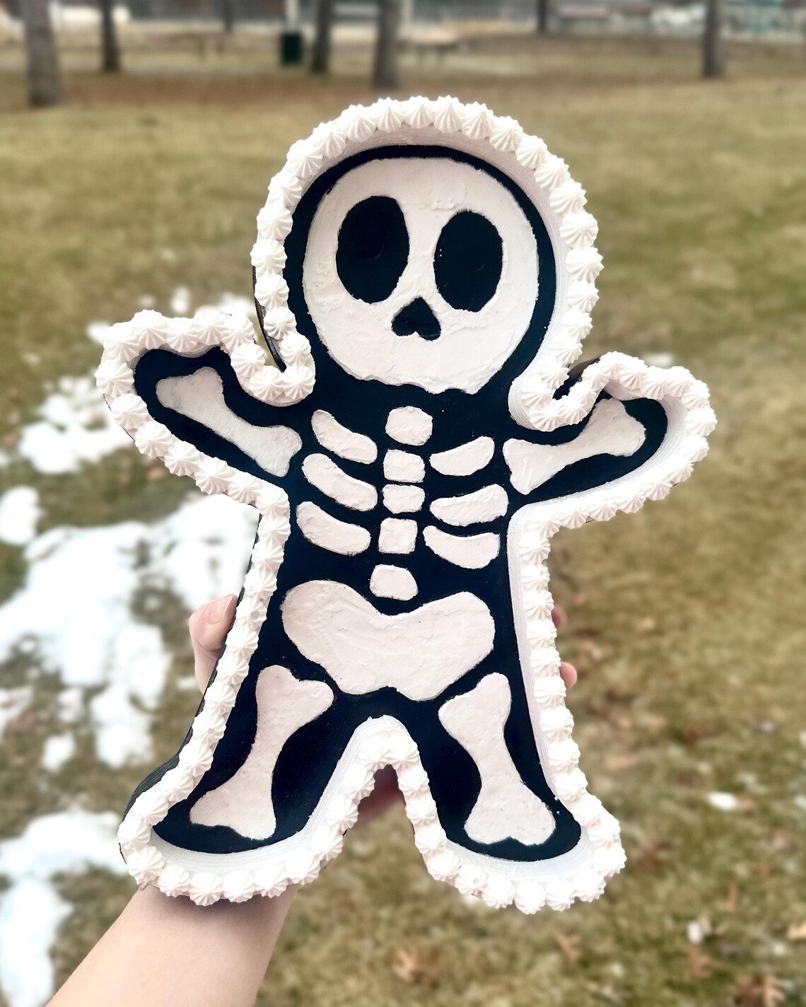 Skeleton Gingerbread Man Wooden Decor – Spooky Cookie-inspired Holiday ...