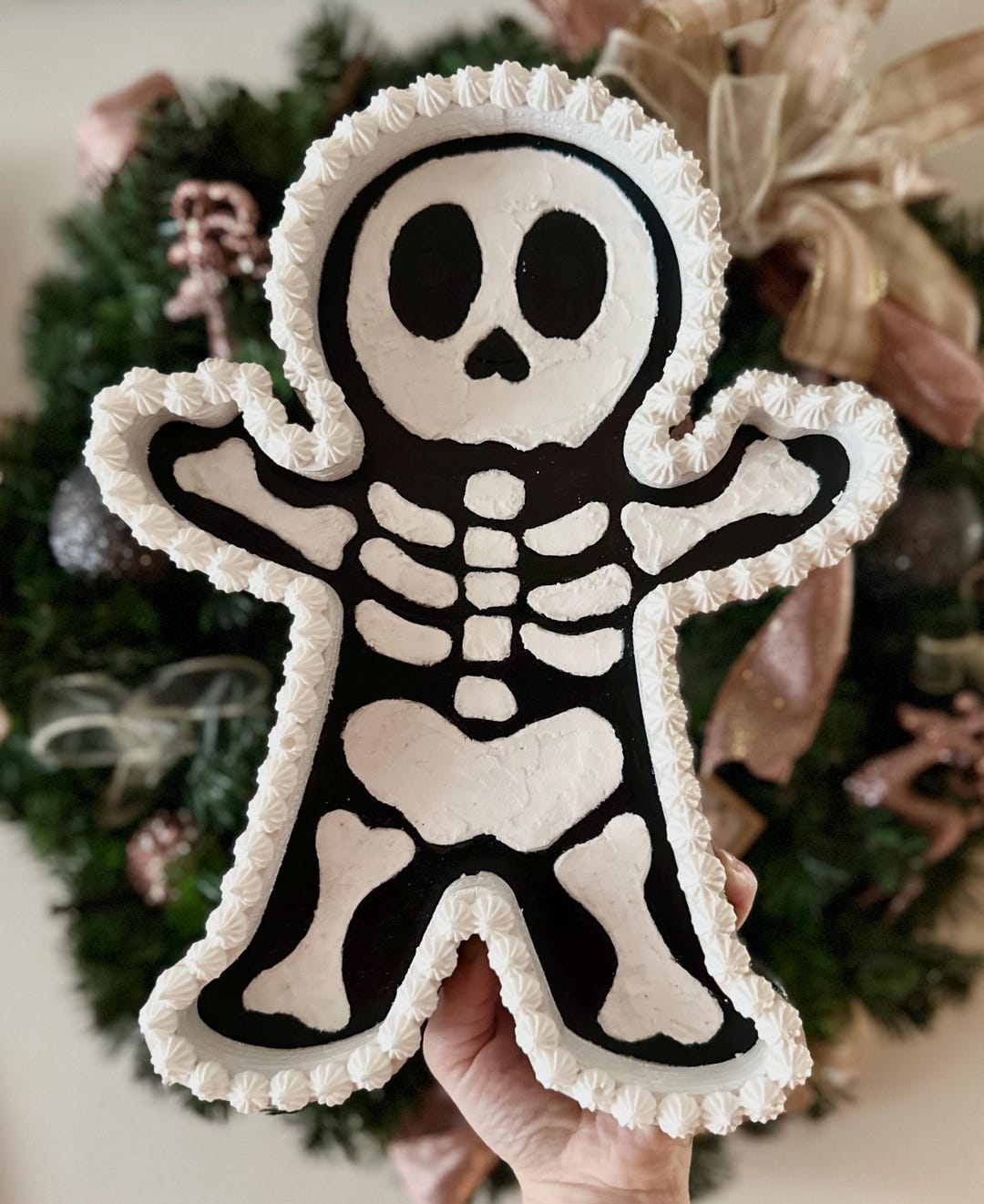 Skeleton Gingerbread Man Wooden Decor – Spooky Cookie-inspired Holiday ...