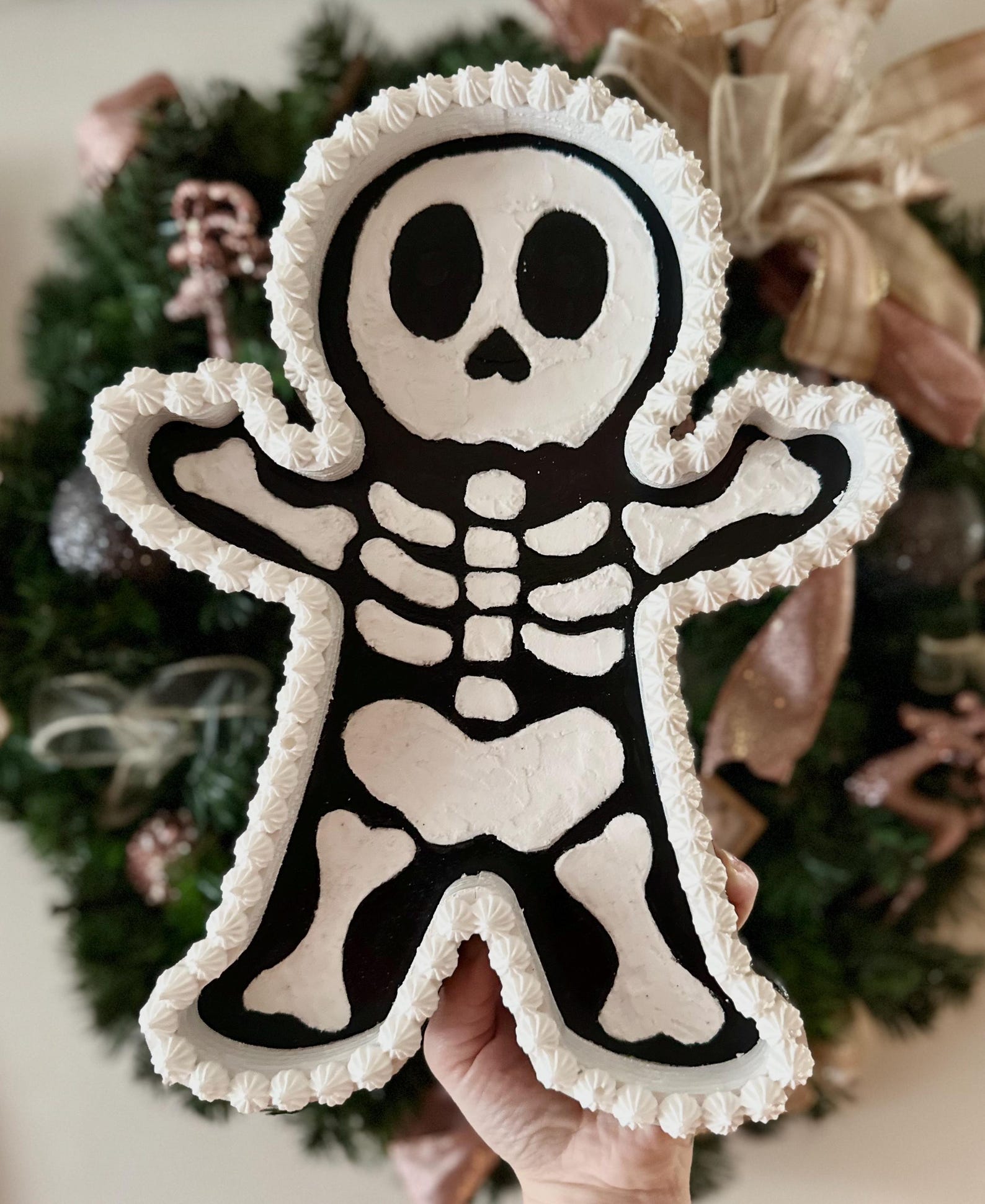 Skeleton Gingerbread Man Wooden Decor – Spooky Cookie-inspired Holiday ...