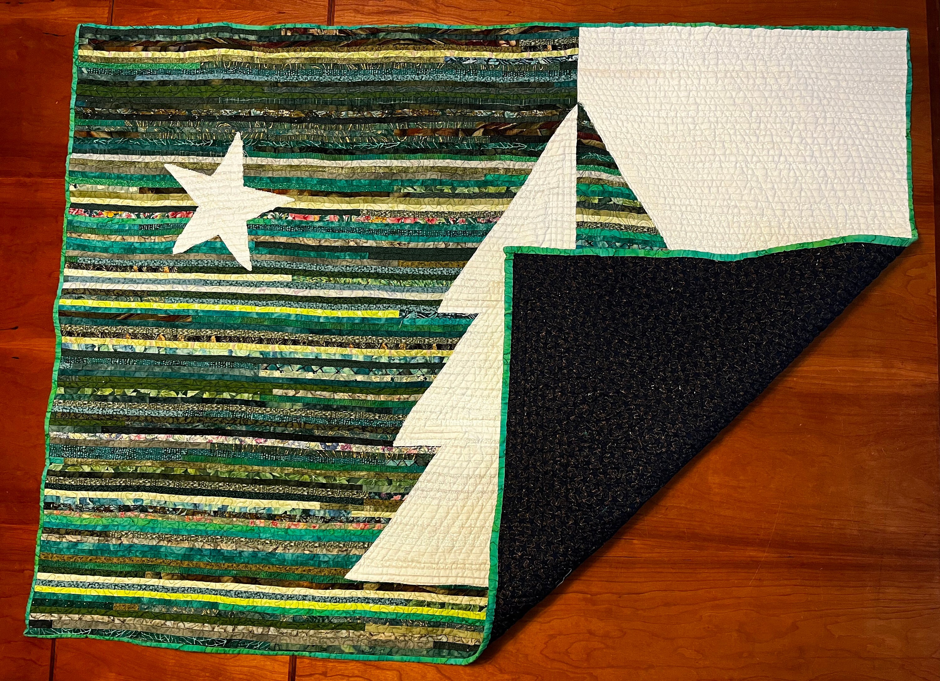 Original Maine State Flag Handmade Quilt | Wall Hanging - Etsy