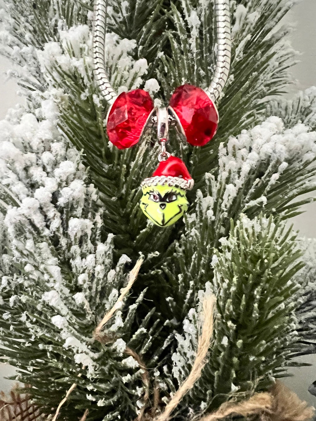 The Grinch Charm Bracelet Christmas Bracelet. DIY Charm - Etsy