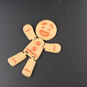 3D Printed Articulated Gingerbread Man Ornament, Flexi Factory ...