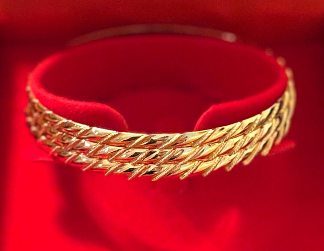 Set of 3 Moroccan 18kt Solid Gold Bangles: Handmade Vintage Design - Etsy