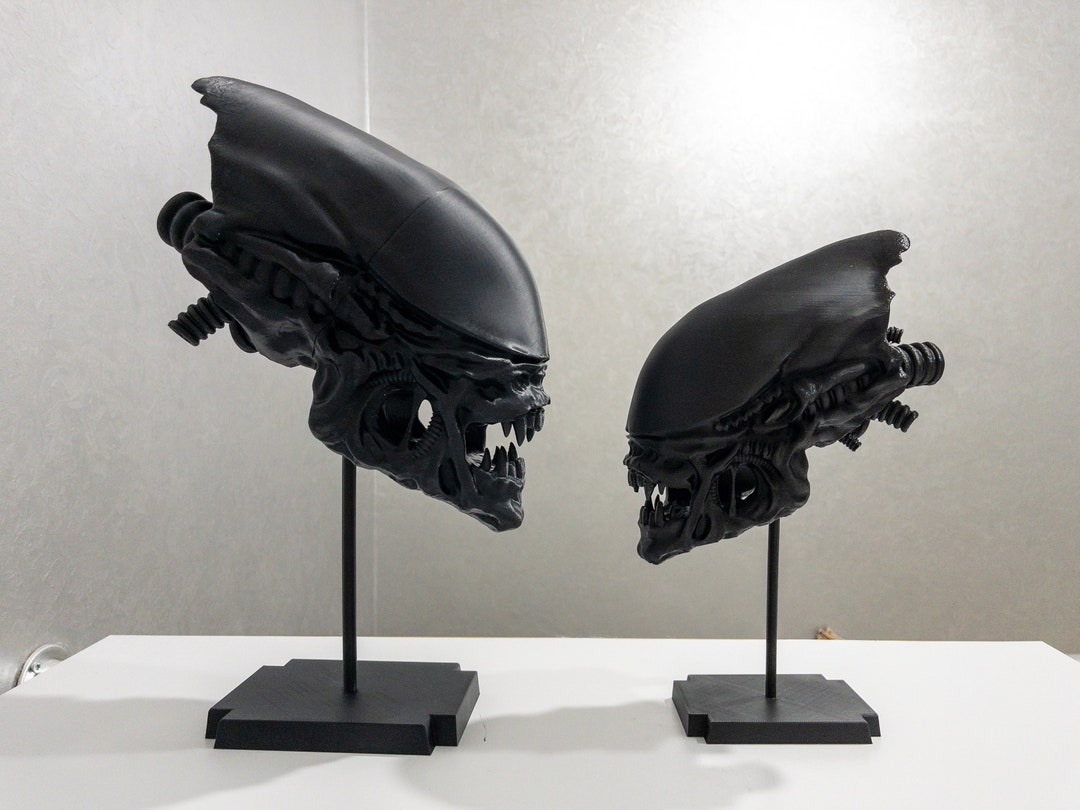 Xenomorph Head Bust - A Sci-fi Horror Fan's Extraterrestrial Dream! - Etsy