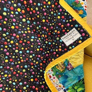 Colorful Frog Lap Quilt - Etsy