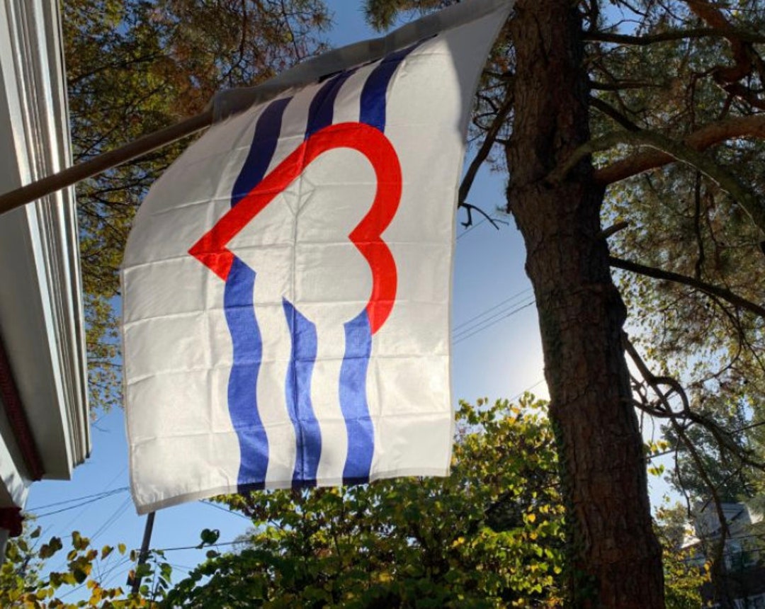 The Heart of Cincy Flag - Etsy