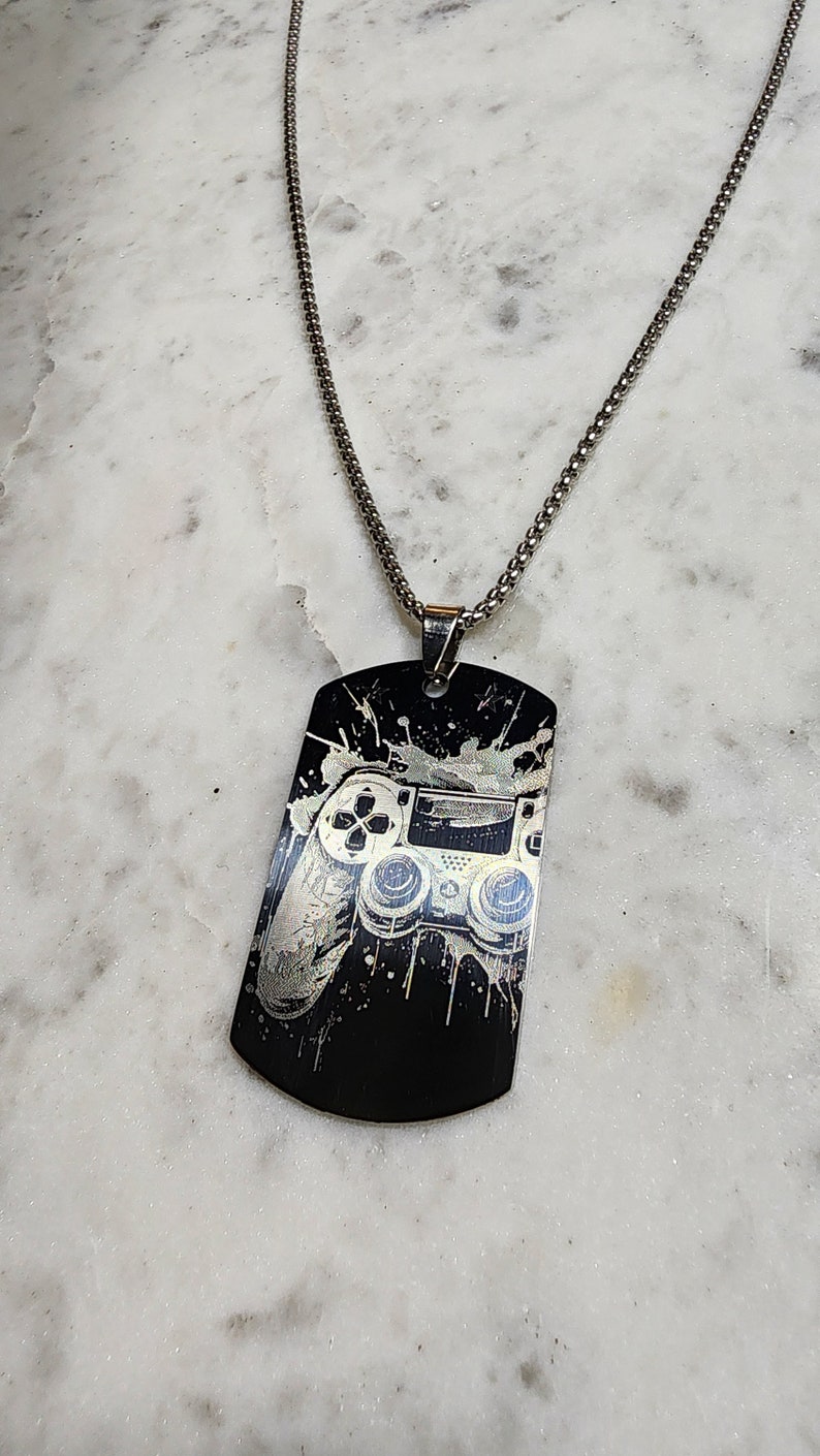 Gamer Necklace/keychain Videogame Controller Engraving Unique Military ...