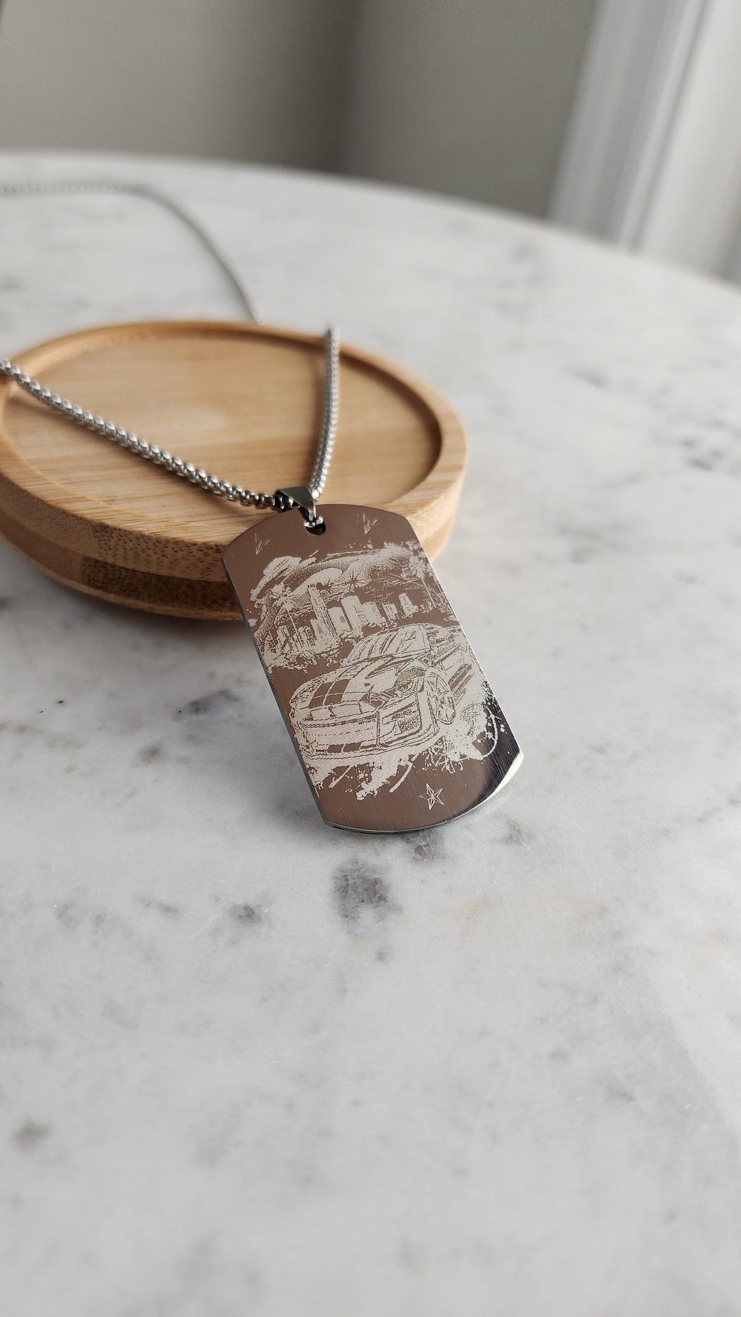 Ford Mustang Shelby Necklace/keychain Videogame Car Engraving Rare ...