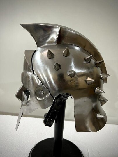 Gladiator Maximus Silver Helmet - Reenactor Helmet With Leather Strap ...